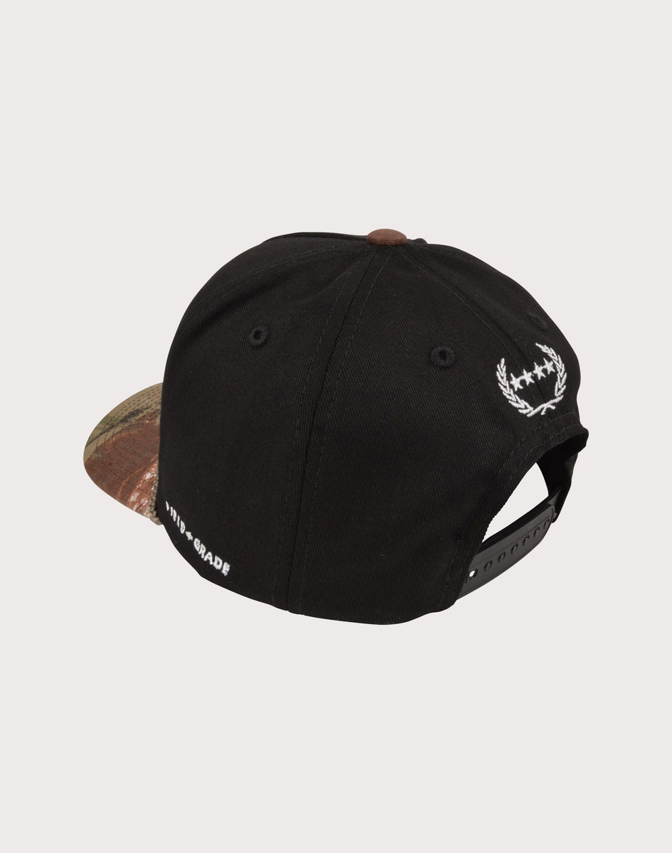 GENERAL RELATIVITY COMPANY LLC Everybody Gotta Eat Trucker – DTLR