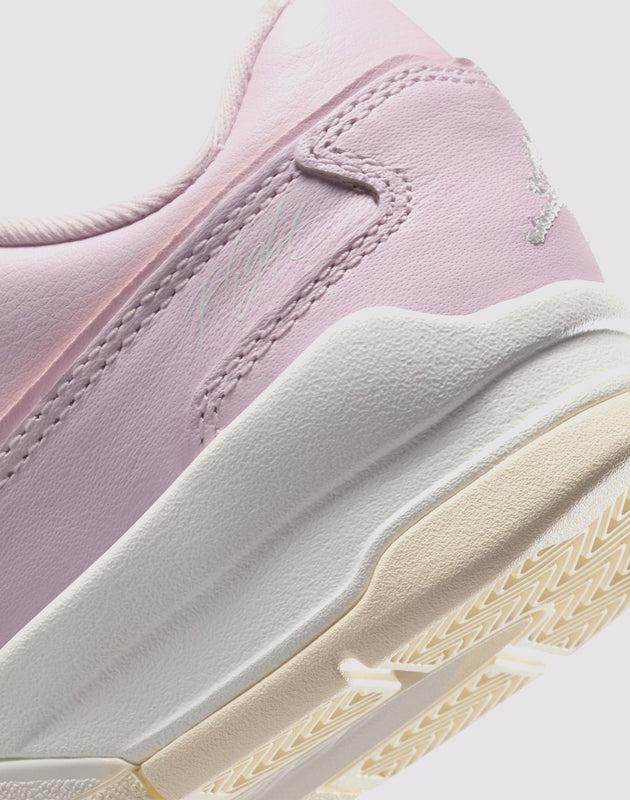 Nike Flight Court Grade School Girls' "Pink Foam/Sail/Muslin" – DTLR