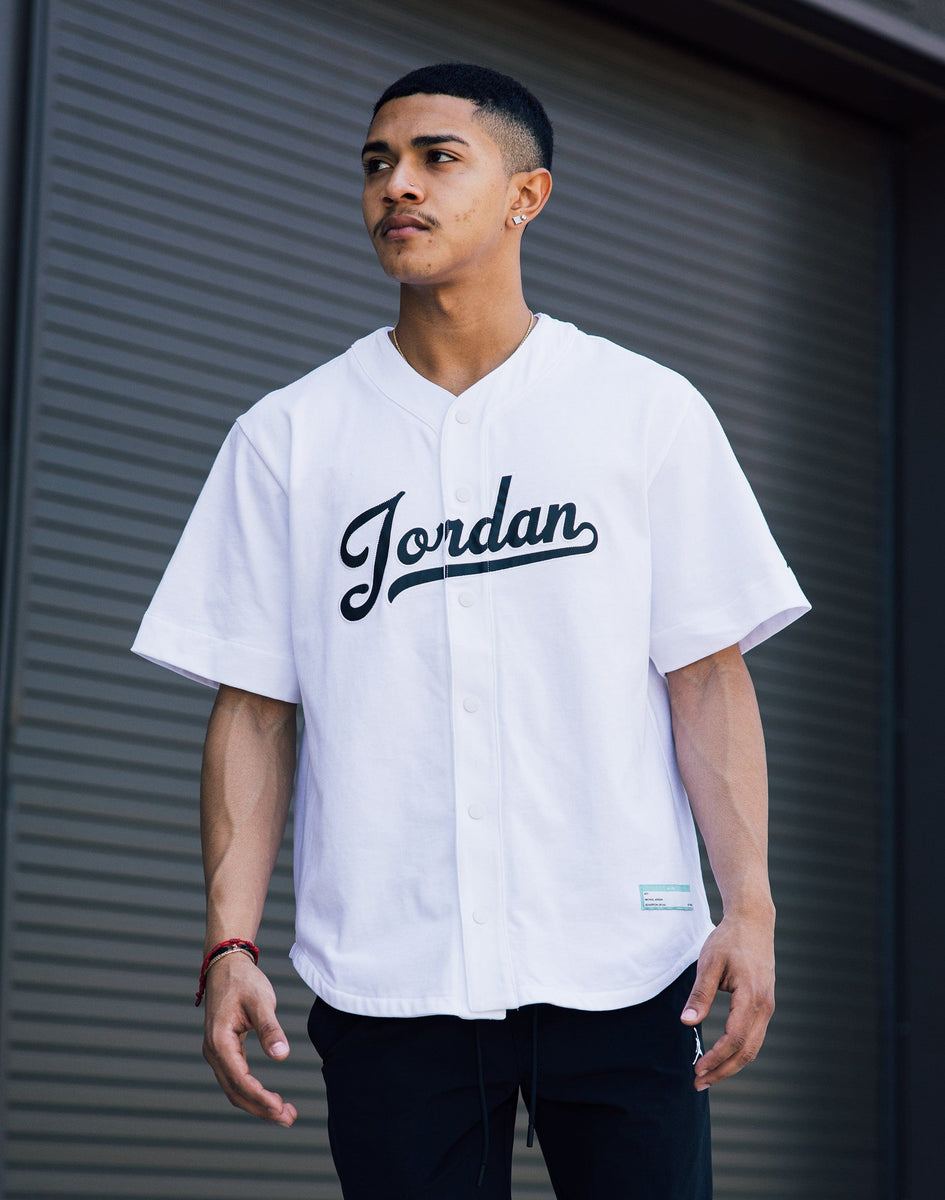 Jordan Flight MVP Baseball Top – DTLR
