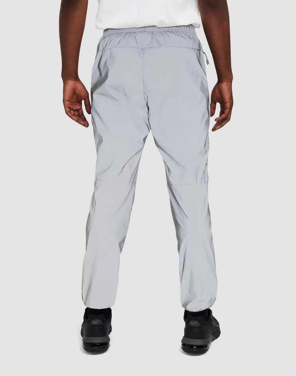 Nike Tech Woven Flash Reflective Joggers – DTLR