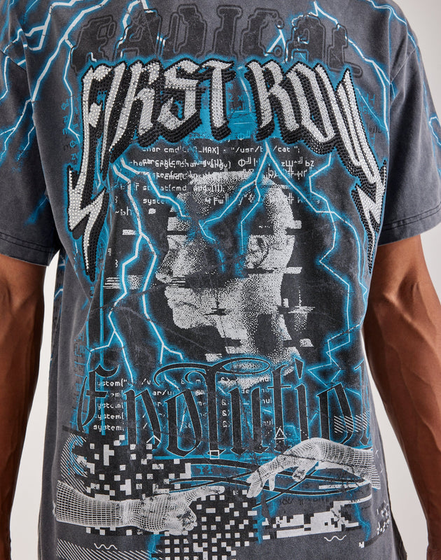 First Row Radical Tee – DTLR
