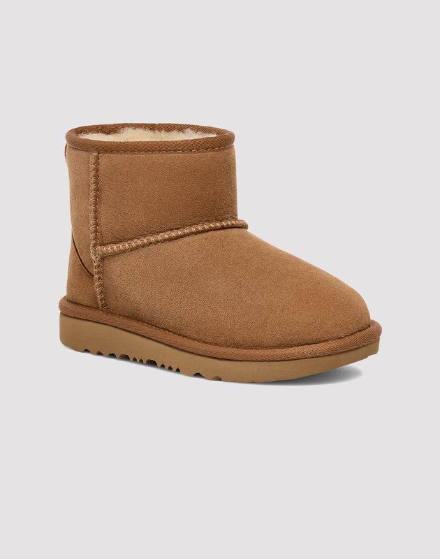 UGG Classic Mini II Preschool Girls' "Chestnut" Boot – DTLR