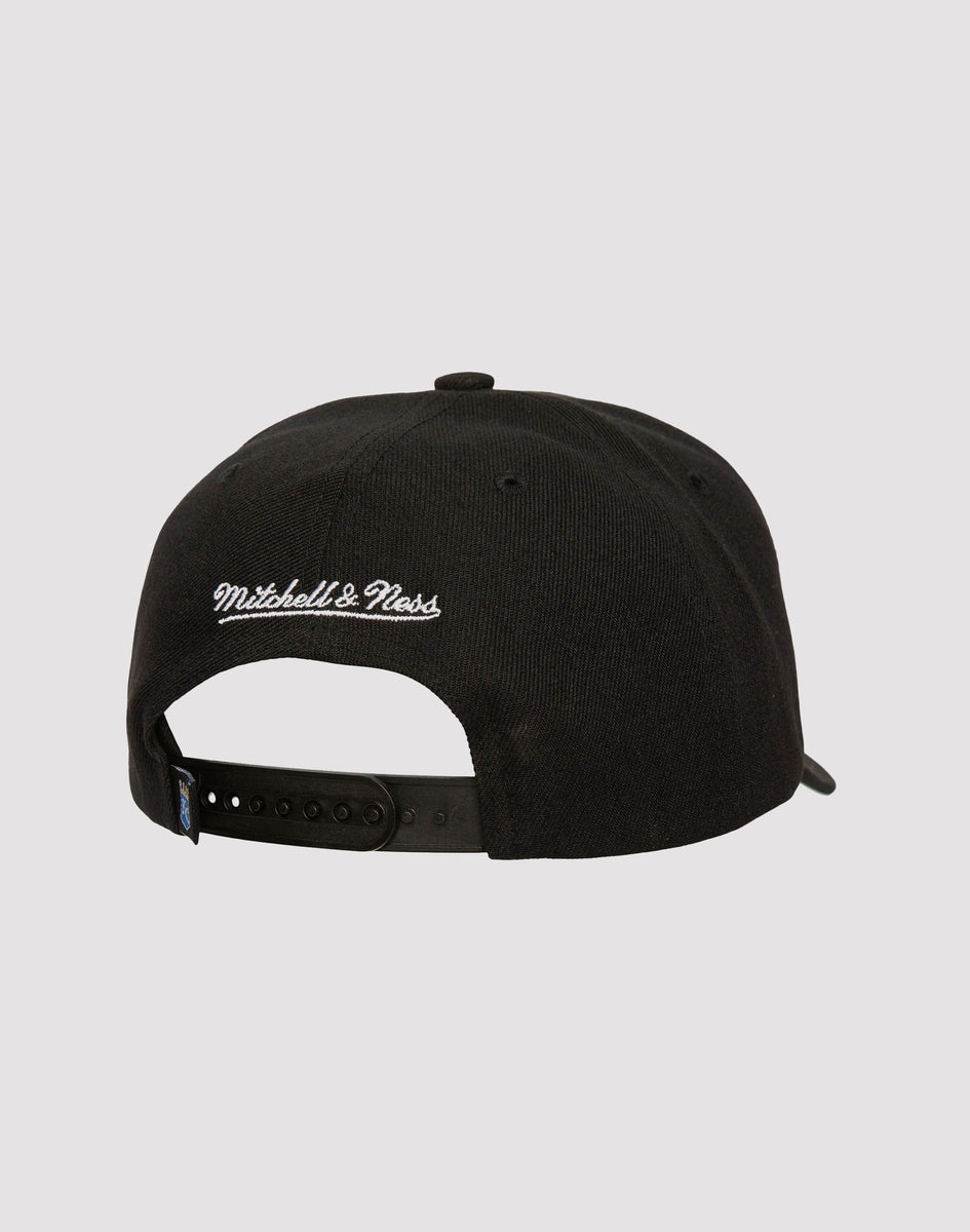 Mitchell & Ness Kansas City Royals Neon Logo Snapback – DTLR