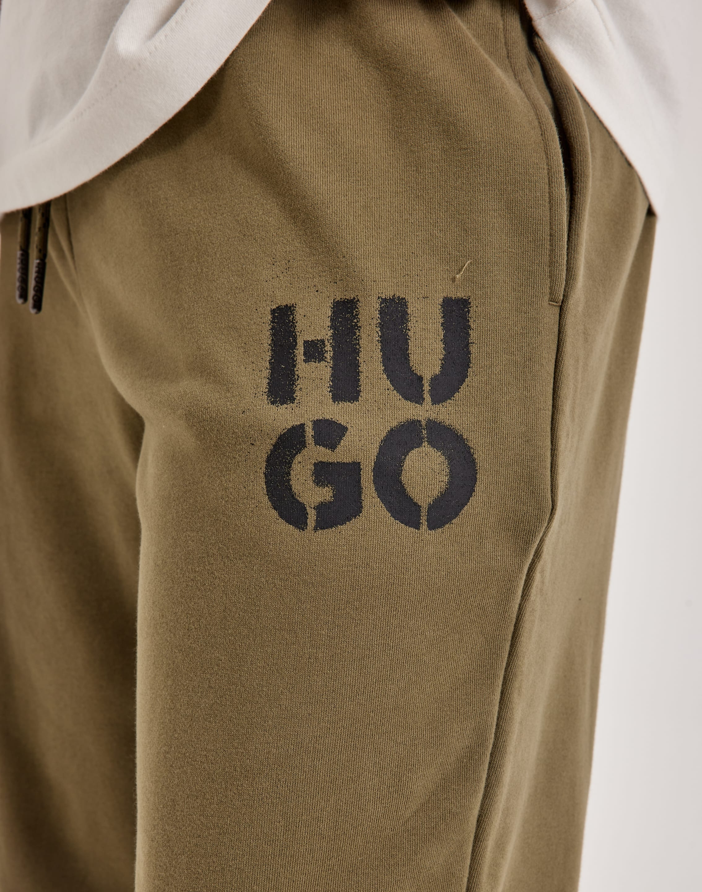 Hugo Spray Logo Sweatpants – DTLR