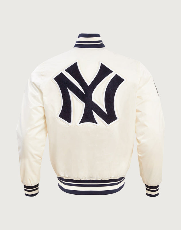 Pro Standard MLB New York Yankees Retro Classic Rib Satin Jacket – DTLR