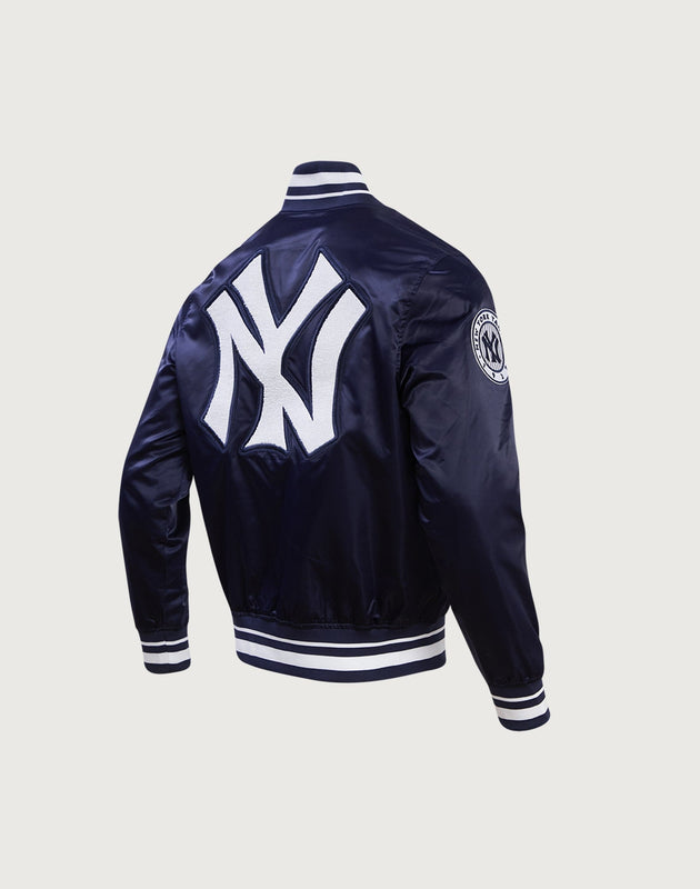 Pro Standard MLB New York Yankees Retro Classic Rib Satin Jacket – DTLR