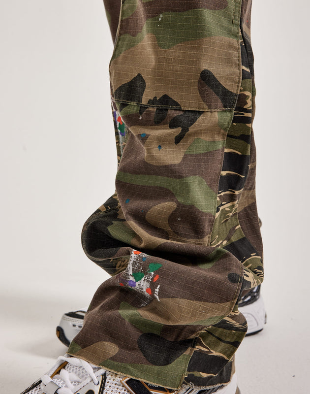 MNML Contrast Bootcut Cargo Pants – DTLR