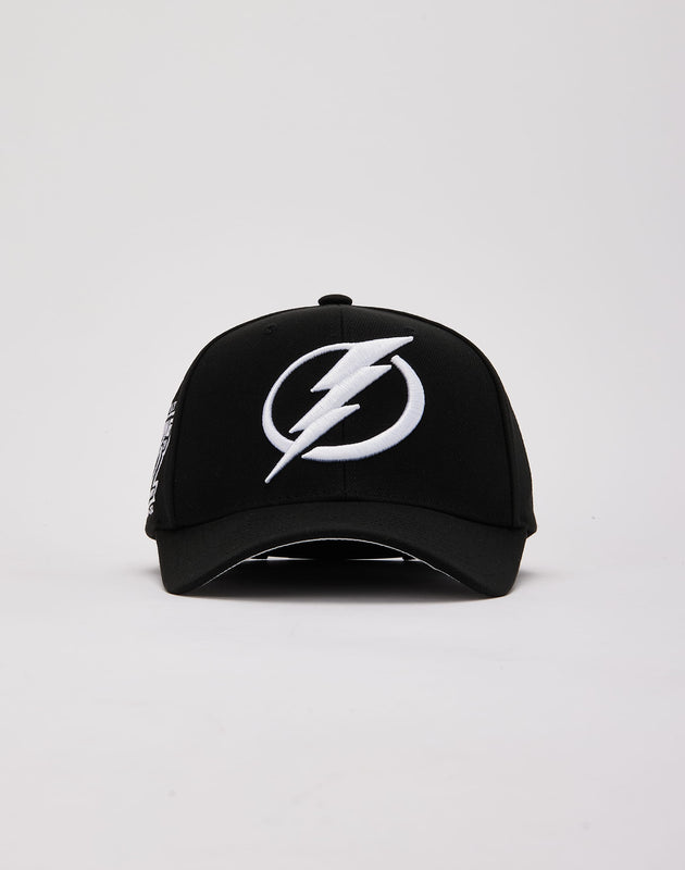 Mitchell & Ness NHL Panda Pro Tampa Bay Lightning Snapback Hat – DTLR
