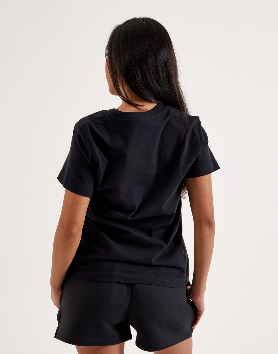 New Balance Sport Essentials Tee – DTLR