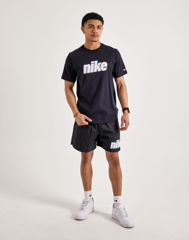 Nike Embroidered Logo Tee – DTLR