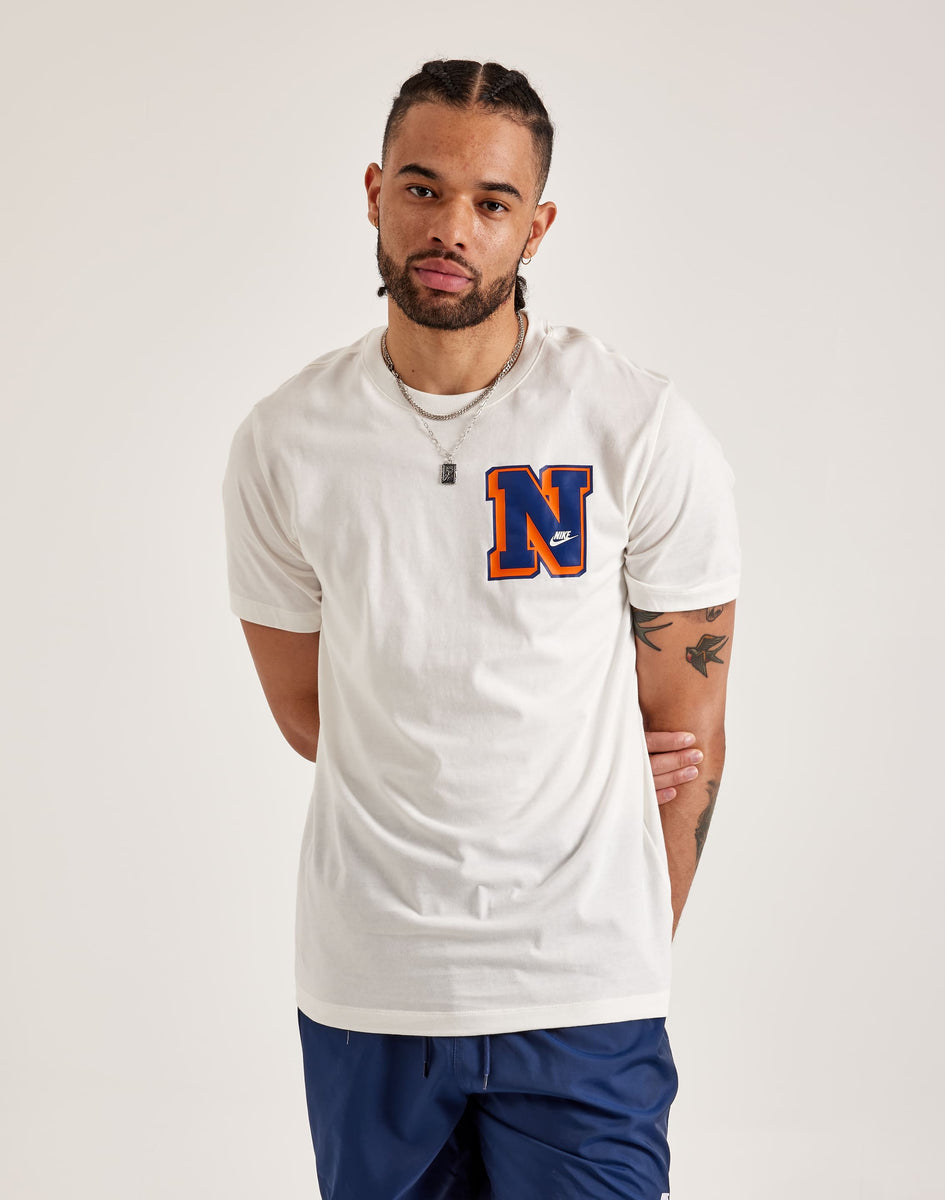 Nike Sportswear Tee – DTLR