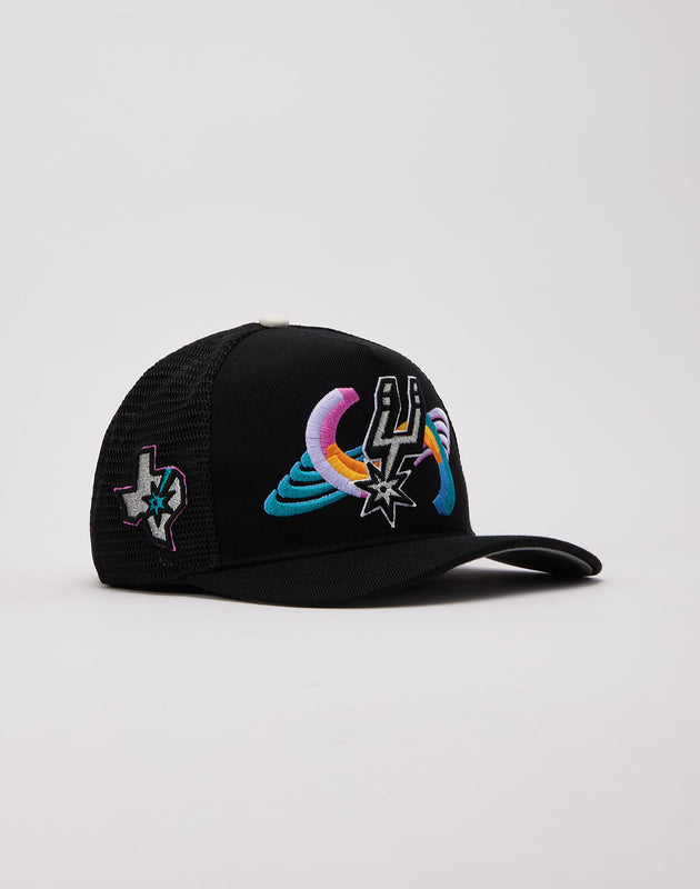 Pro Standard NBA San Antonio Spurs Trucker Hat – DTLR