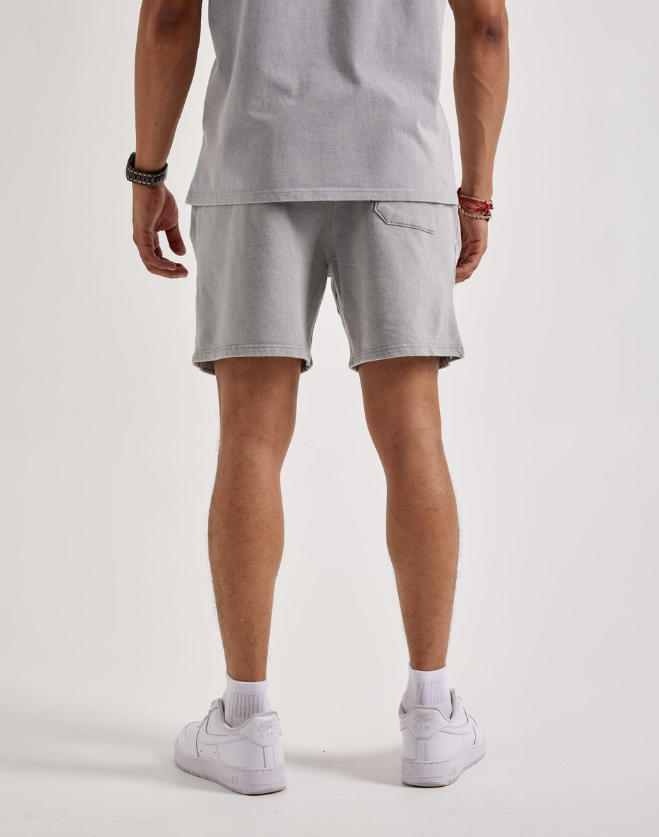 DH Essentials Fleece Shorts – DTLR