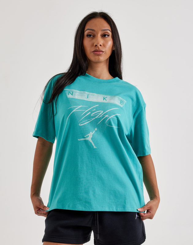 Jordan Flight Tee – DTLR