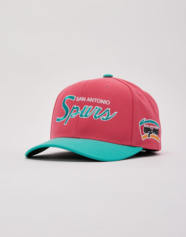 Mitchell & Ness NBA San Antonio Spurs Script Snapback Hat – DTLR