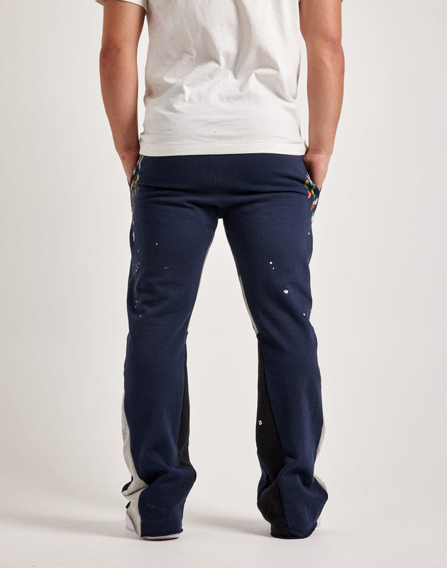 MNML Contrast Bootcut Sweatpants – DTLR