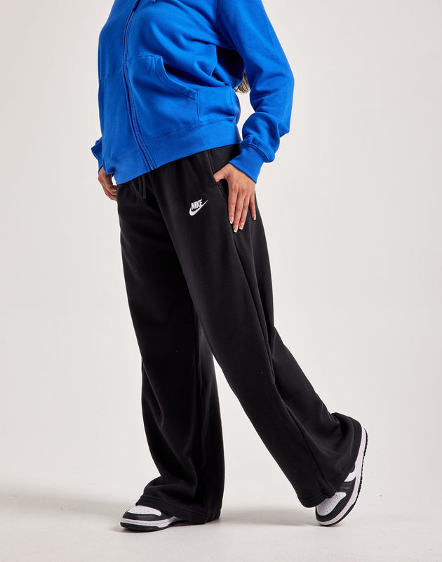Nike Club Fleece Mid-Rise Wide-Leg Sweatpants – DTLR