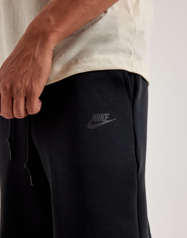 Nike Tech Fleece Shorts – DTLR