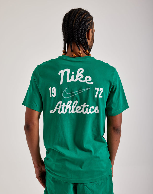 Nike Sportswear Tee – DTLR