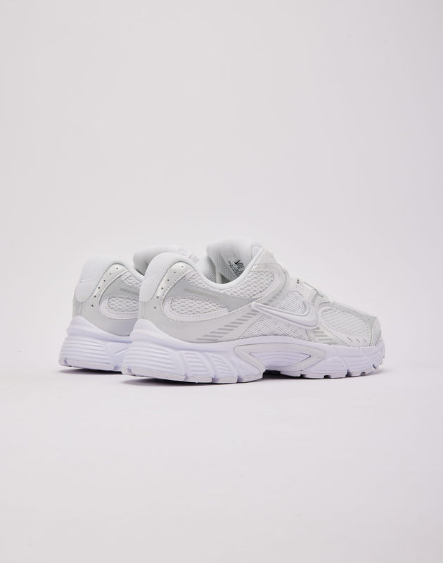 Nike V5 RNR – DTLR