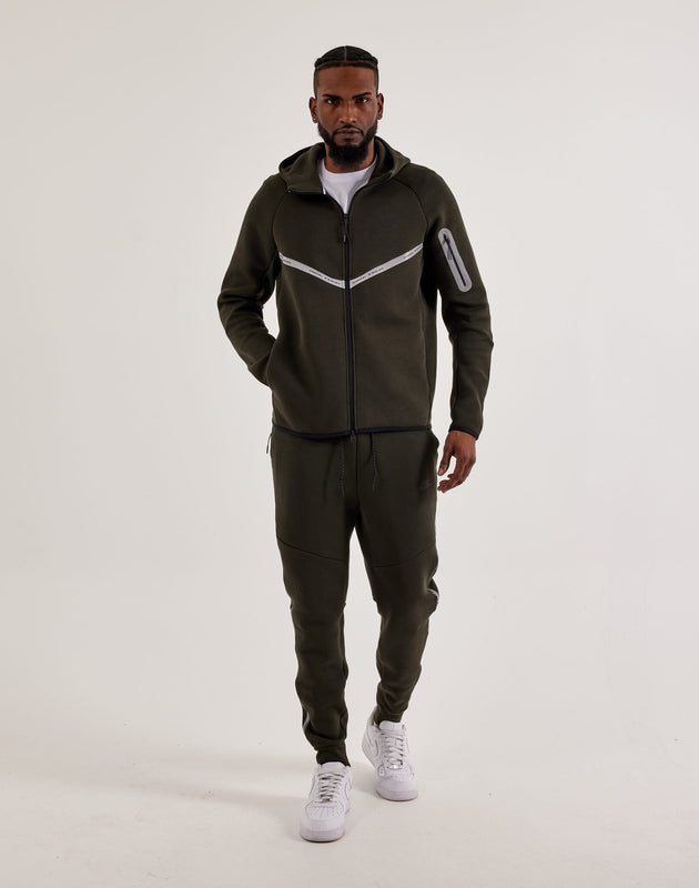 Nike Tech Fleece Windrunner Reflective Full-Zip Hoodie – DTLR