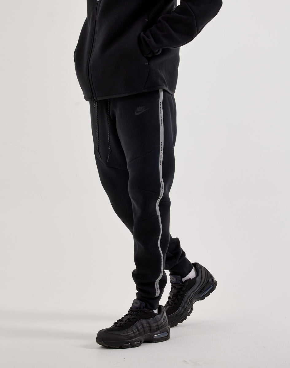 Nike Reflective Tech Fleece Joggers – DTLR