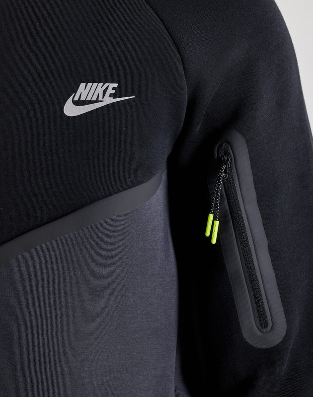 Nike Tech Fleece Windrunner Full-Zip Air Max Jacket – DTLR