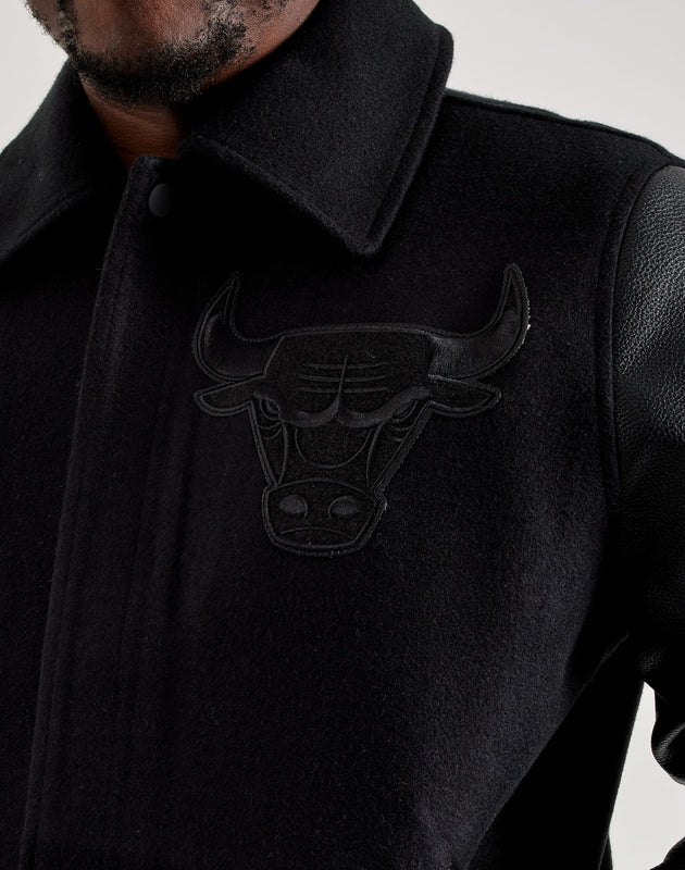 Pro Standard NBA Chicago Bulls Varsity Jacket – DTLR