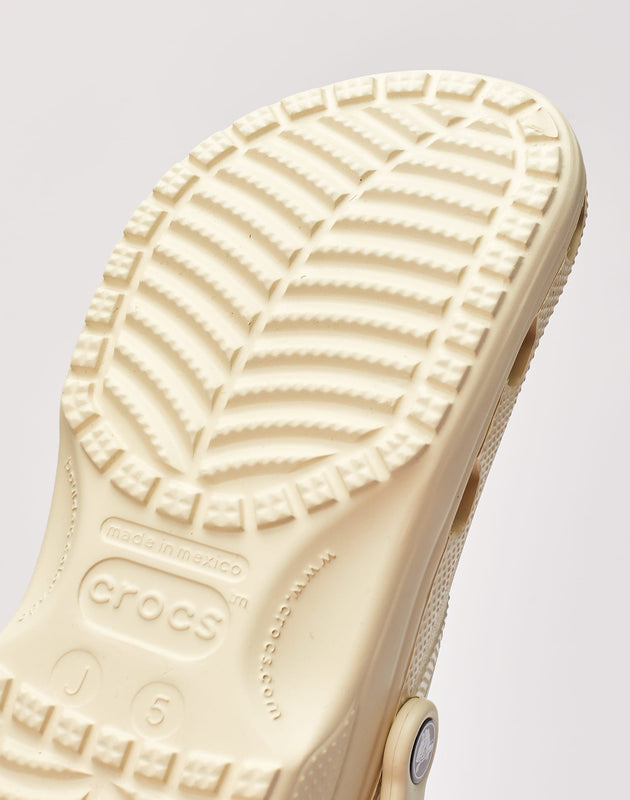 Crocs Classic Clog Grade-School – DTLR