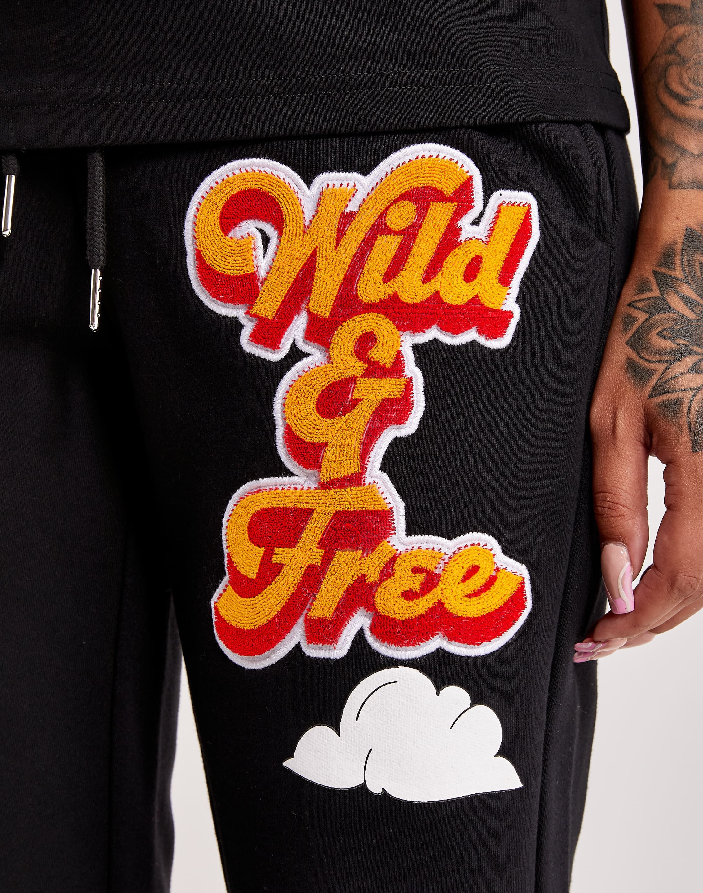 First Row Wild & Free Fleece Joggers – DTLR