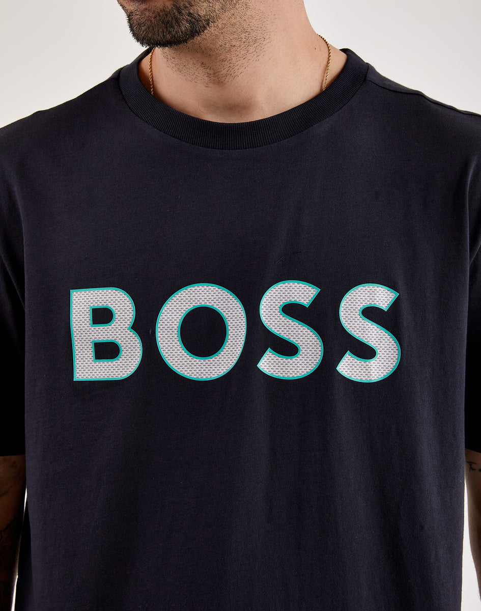 Boss Logo Outline Tee – DTLR