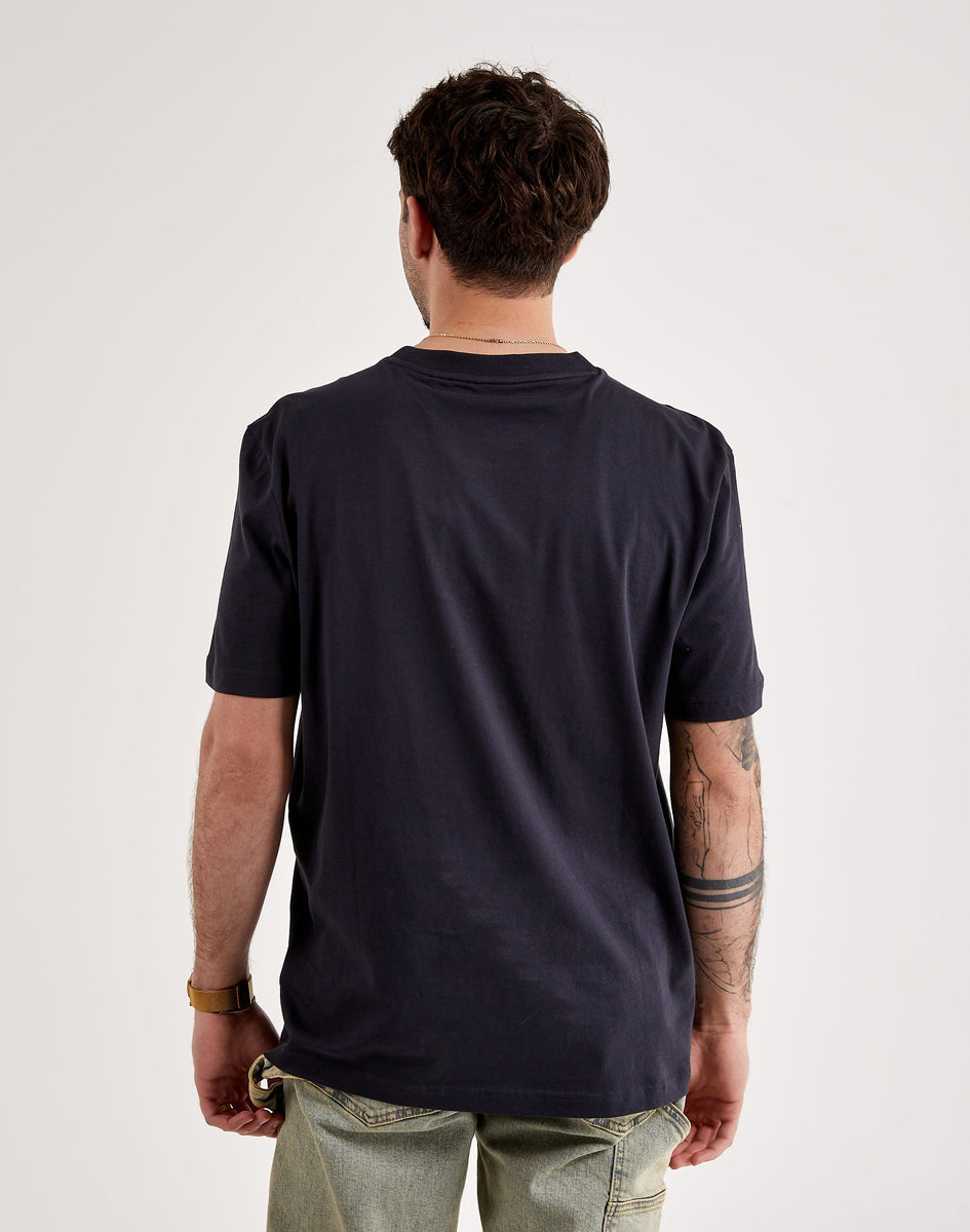 Boss Logo Outline Tee – DTLR