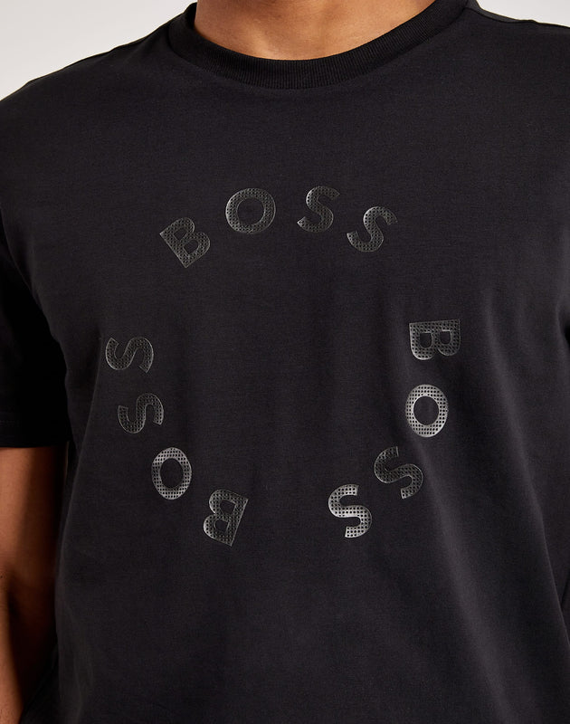 Boss Circle Logo Tee – DTLR