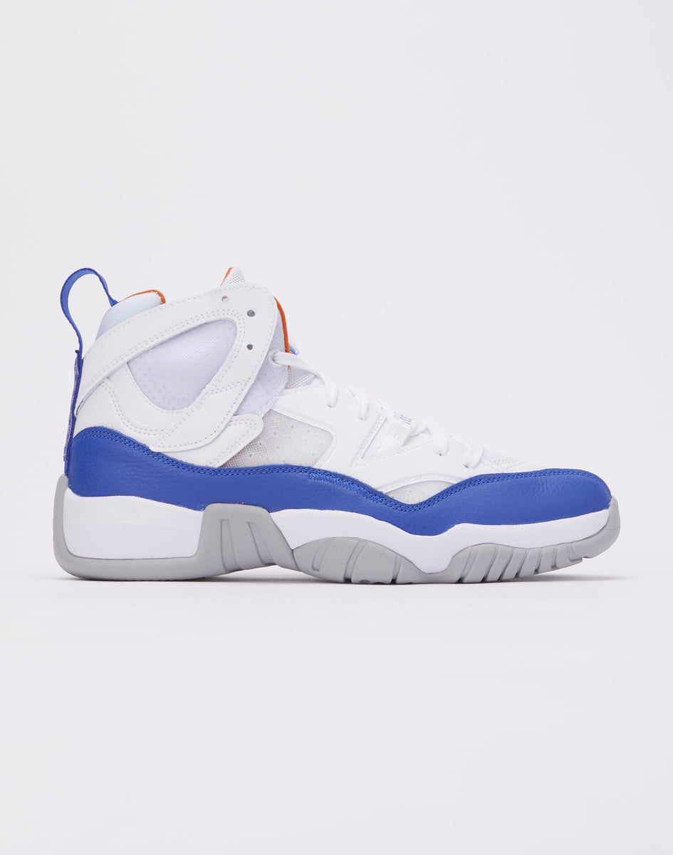 Jordan Jumpman Two Trey – DTLR