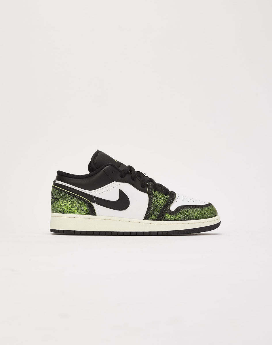 Jordan Air Jordan 1 Low SE Grade-School – DTLR