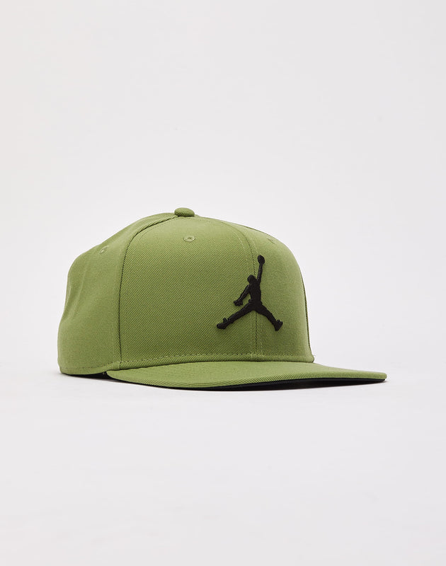 Jordan Pro Jumpman Snapback Hat – DTLR