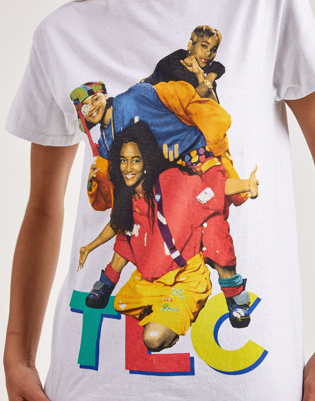 Merch Traffic TLC Graphic Tee – DTLR