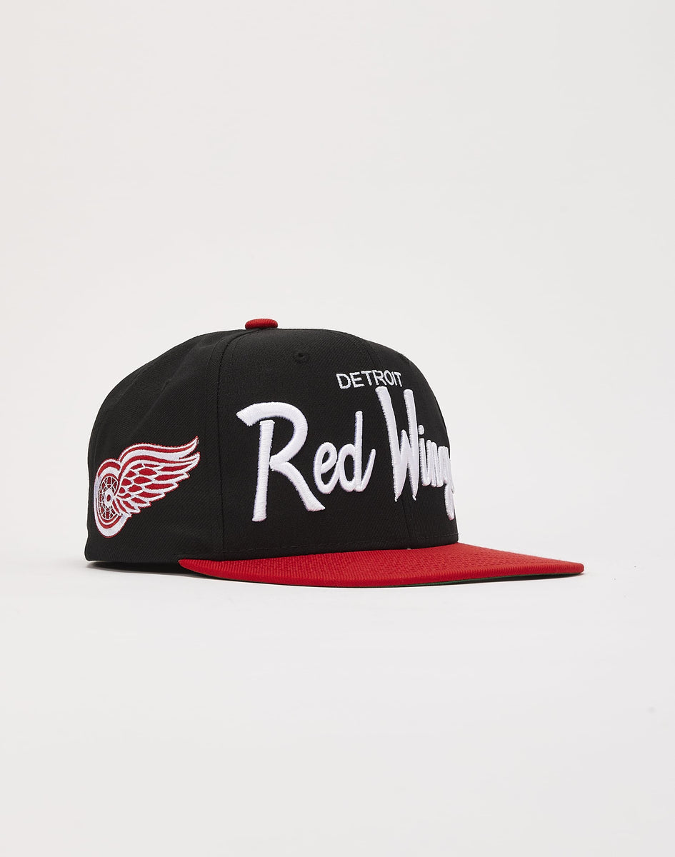 Mitchell & Ness Detroit Red Wings Snapback Hat – DTLR
