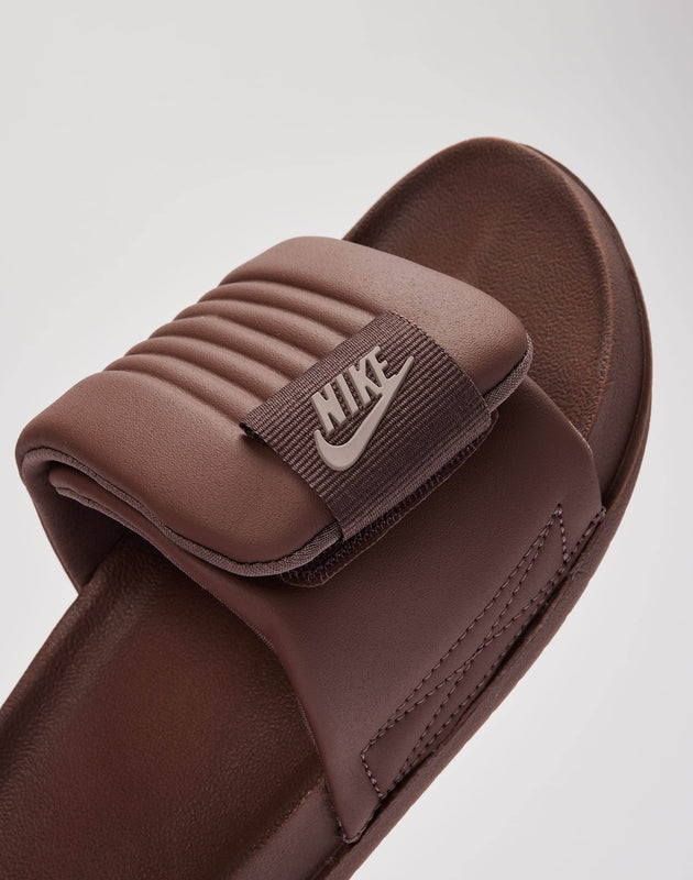Nike Offcourt Adjust Slides – DTLR