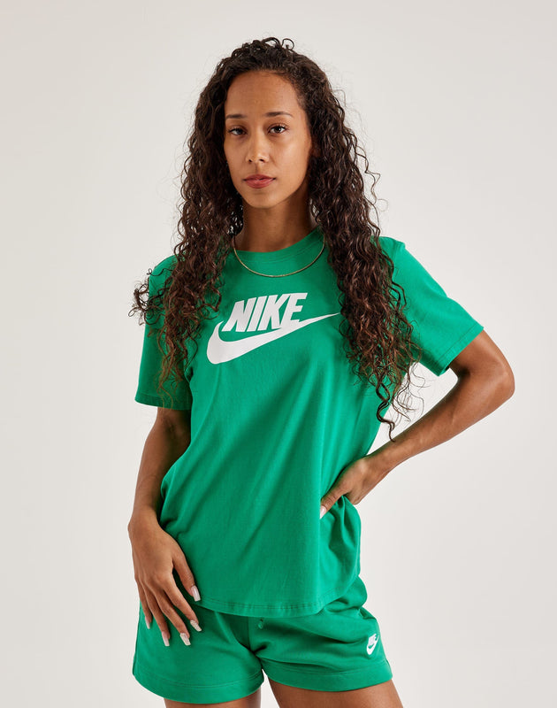 Nike Essential Icon Futura Tee – DTLR