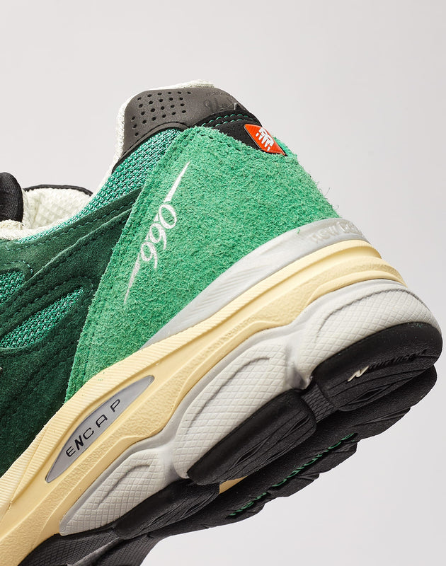 New Balance MADE in USA 990v3 – DTLR