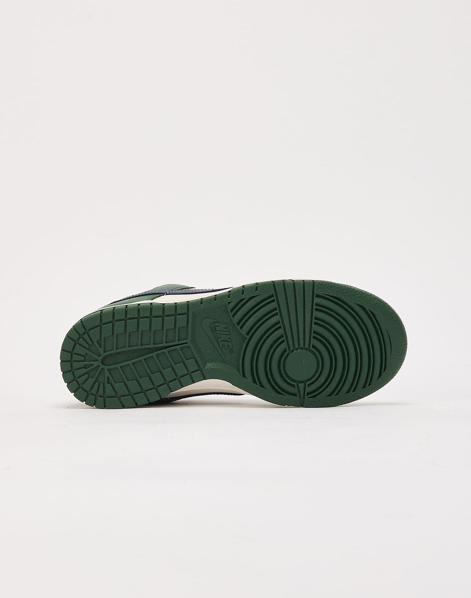 Nike Dunk Low – DTLR