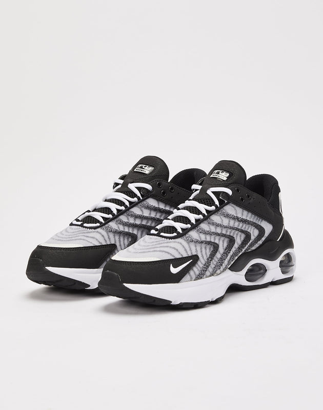 Nike Air Max TW 1 – DTLR