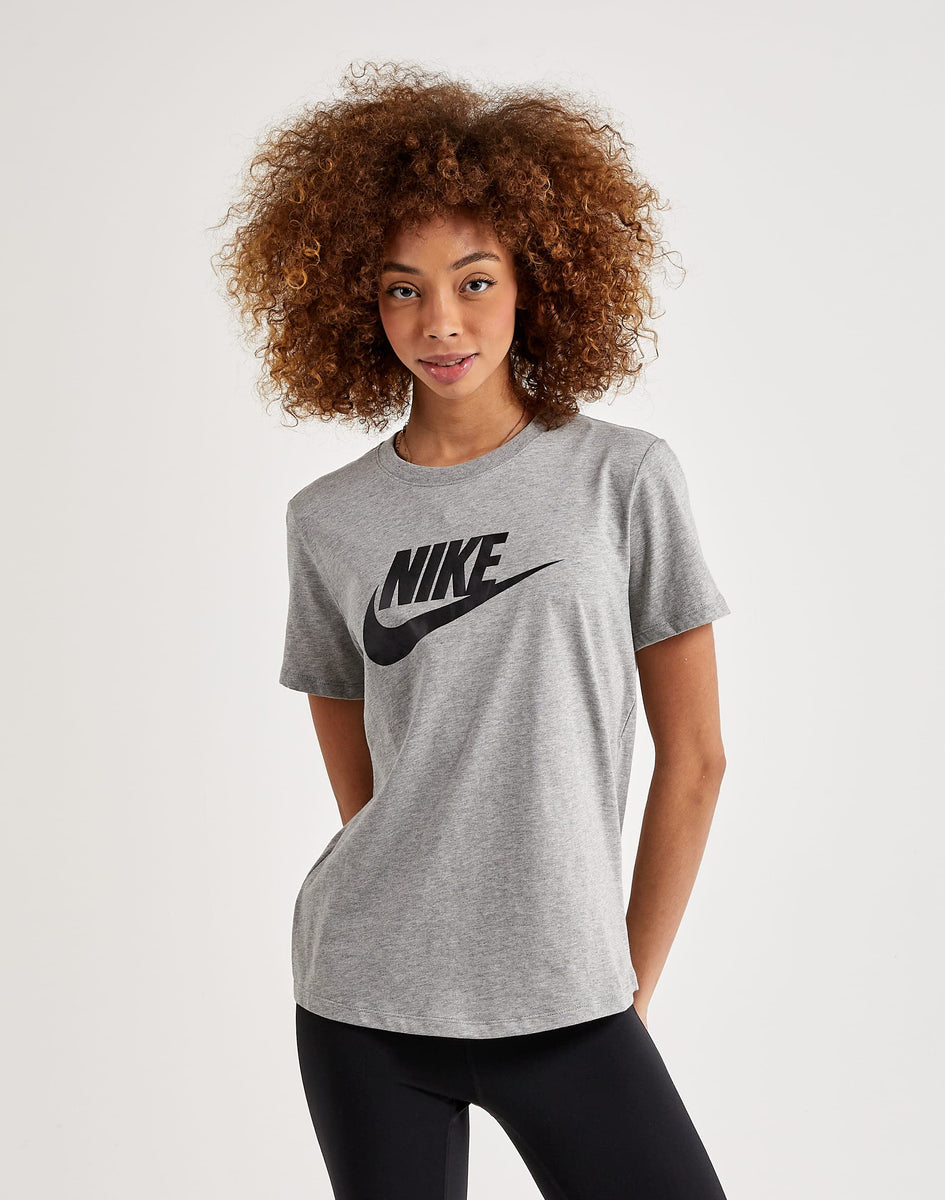 Nike Essential Icon Futura Tee – DTLR