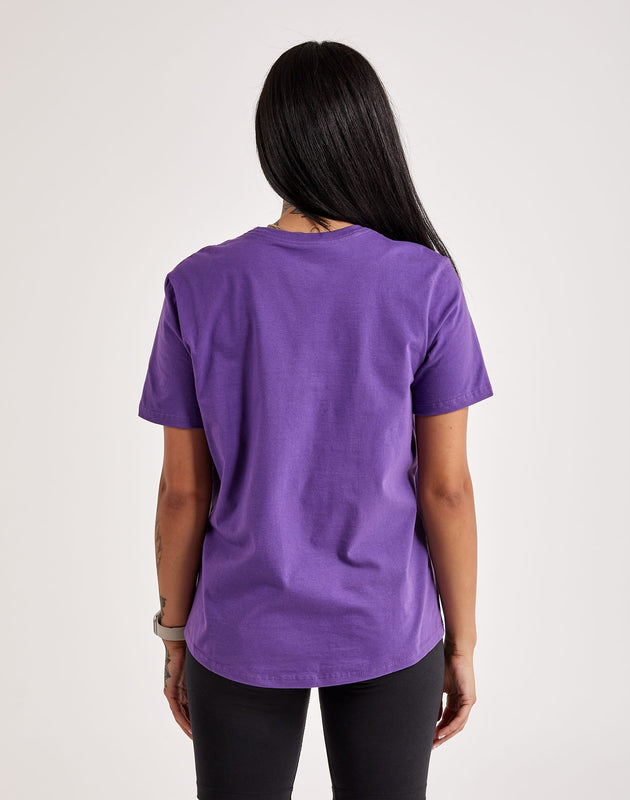 Nike Essential Icon Futura Tee – DTLR