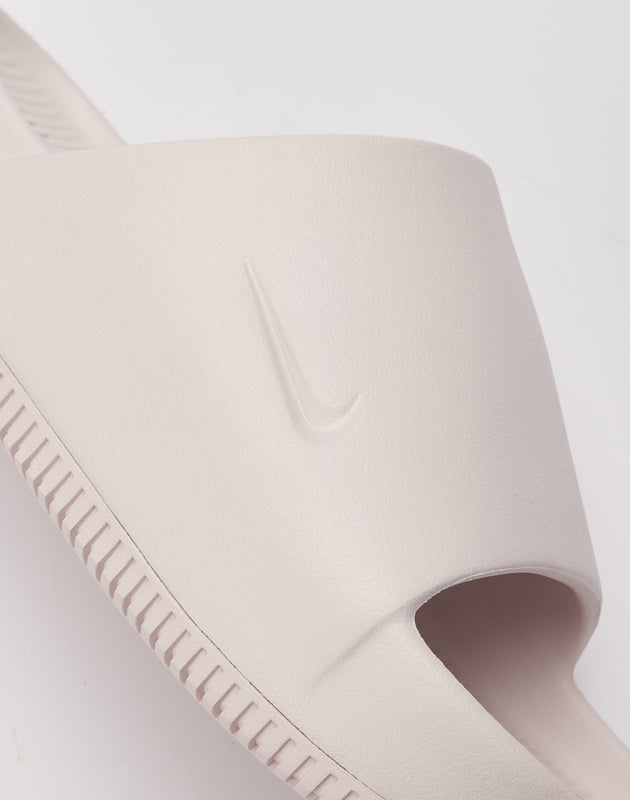 Nike Calm Slides – DTLR