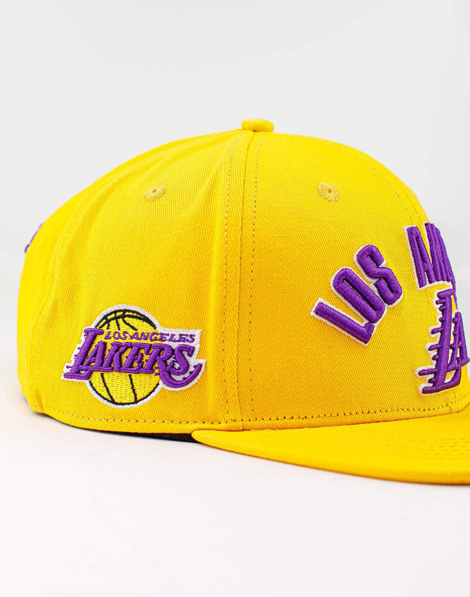 Pro Standard NBA Los Angeles Lakers Stacked Logo Snapback – DTLR