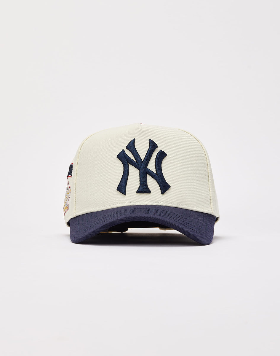 Pro Standard New York Yankees Snapback Hat – DTLR