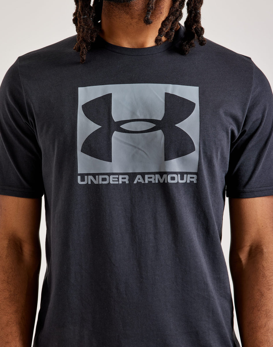 Under Armour Boxed Sportstyle Tee – DTLR