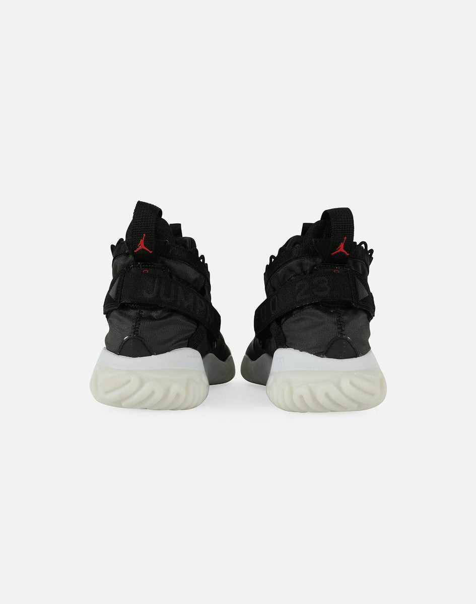 Jordan PROTO-REACT – DTLR
